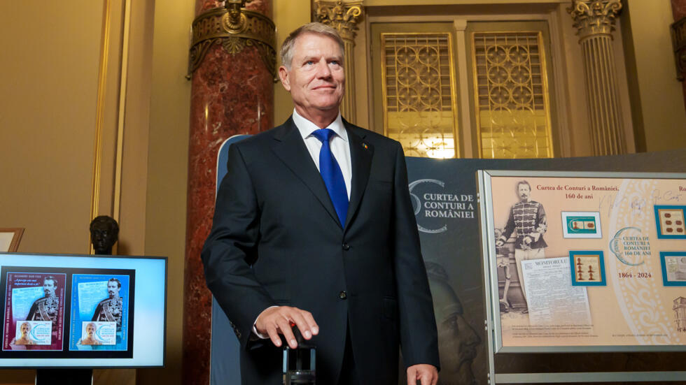 Daniel Fenechiu la RFI: O demisie a președintelui Klaus Iohannis ar ajuta